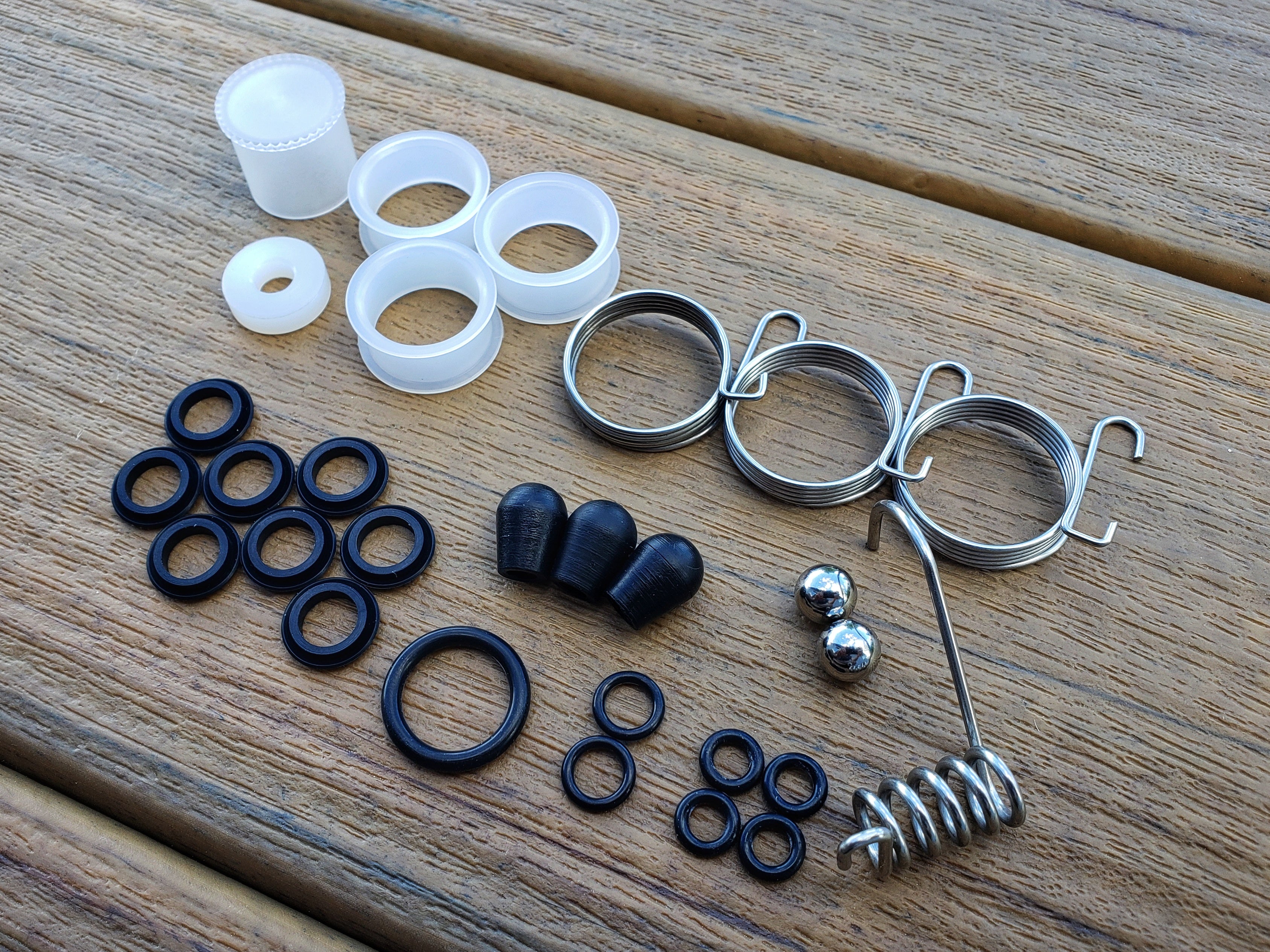 Throttle body rebuild kit BMW K1 K75 K100 K1100 NEW – K Parts Holland